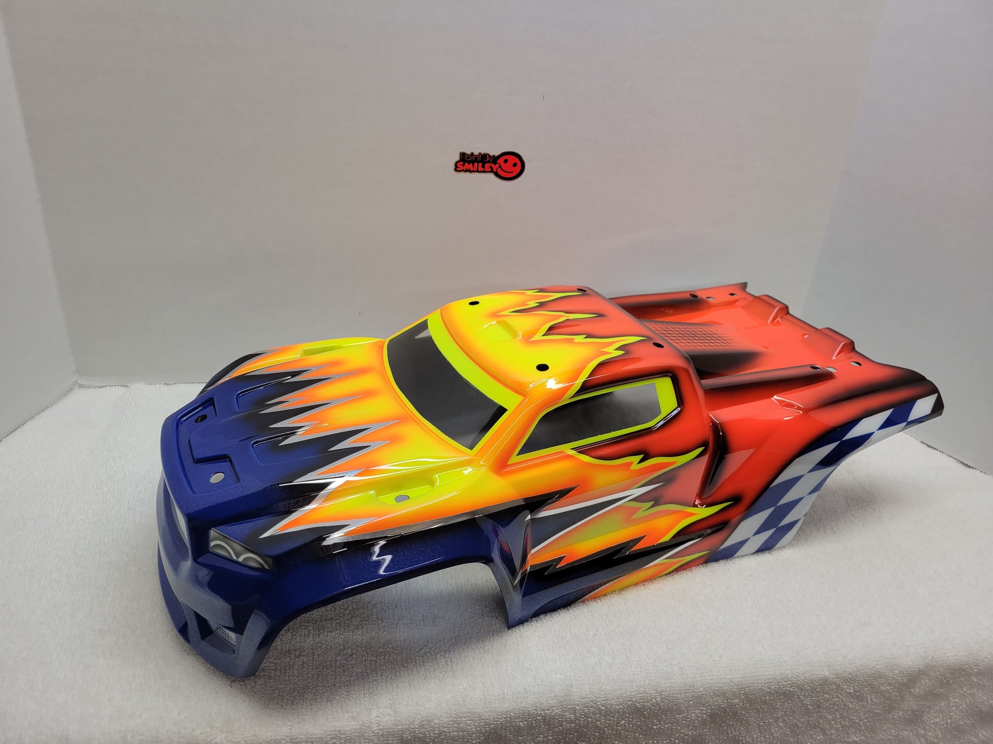 Paint By: "Smiley" - R/C Tech Forums