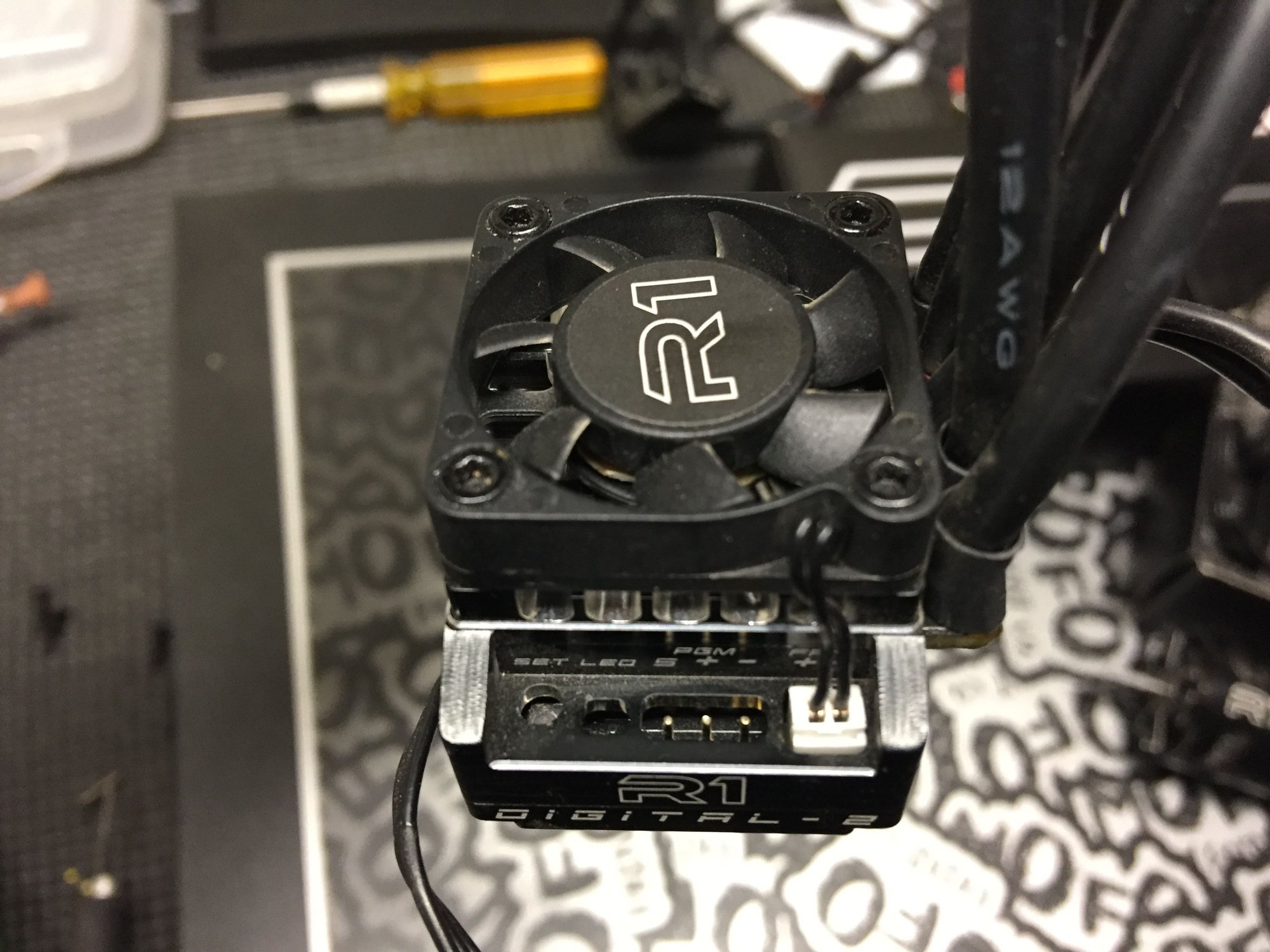 R1Wurks Digital 2, Super LCG and Program Box! - R/C Tech Forums