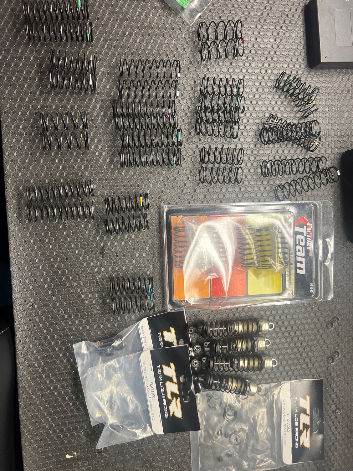 TLR 2wd Elite and 22X-4 NIP spares - R/C Tech Forums