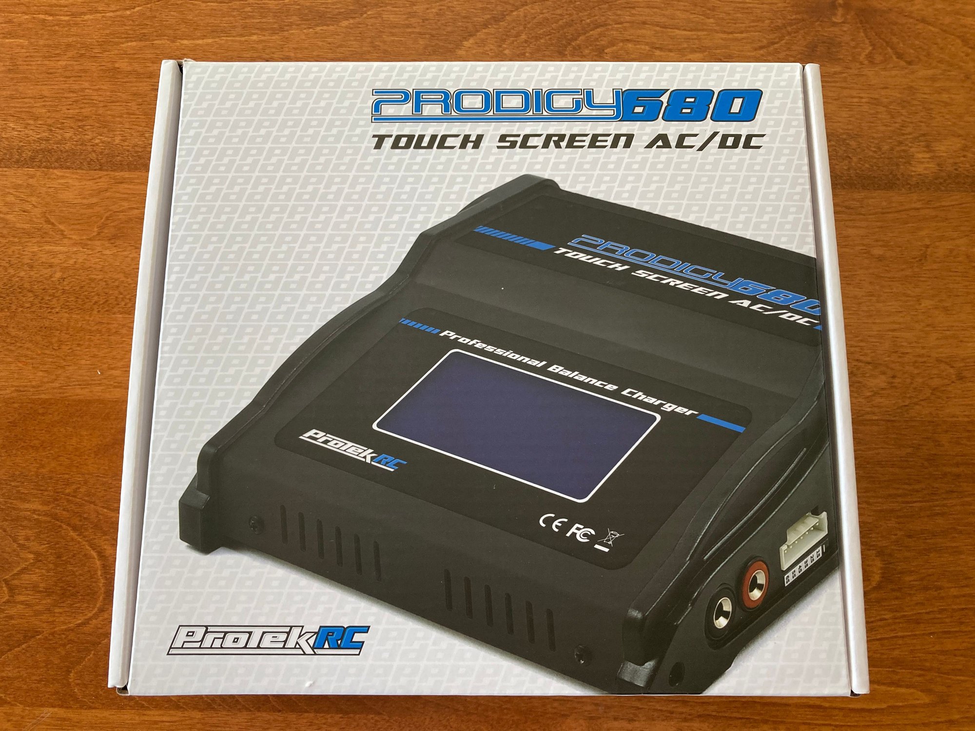 Protek Prodigy 680 Touch Screen Charger MINT - R/C Tech Forums
