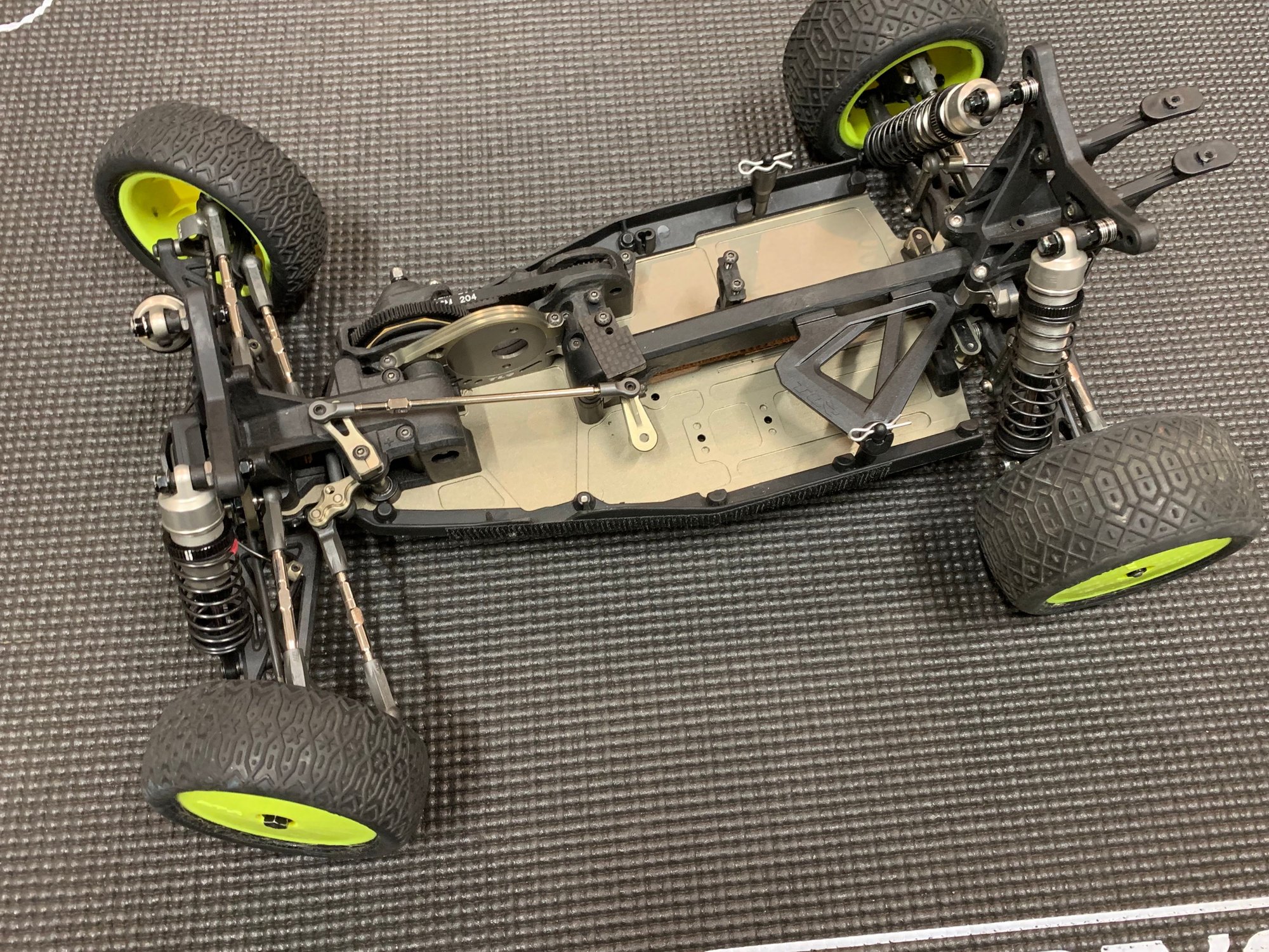 TLR 22-4 2.0 super nice - R/C Tech Forums