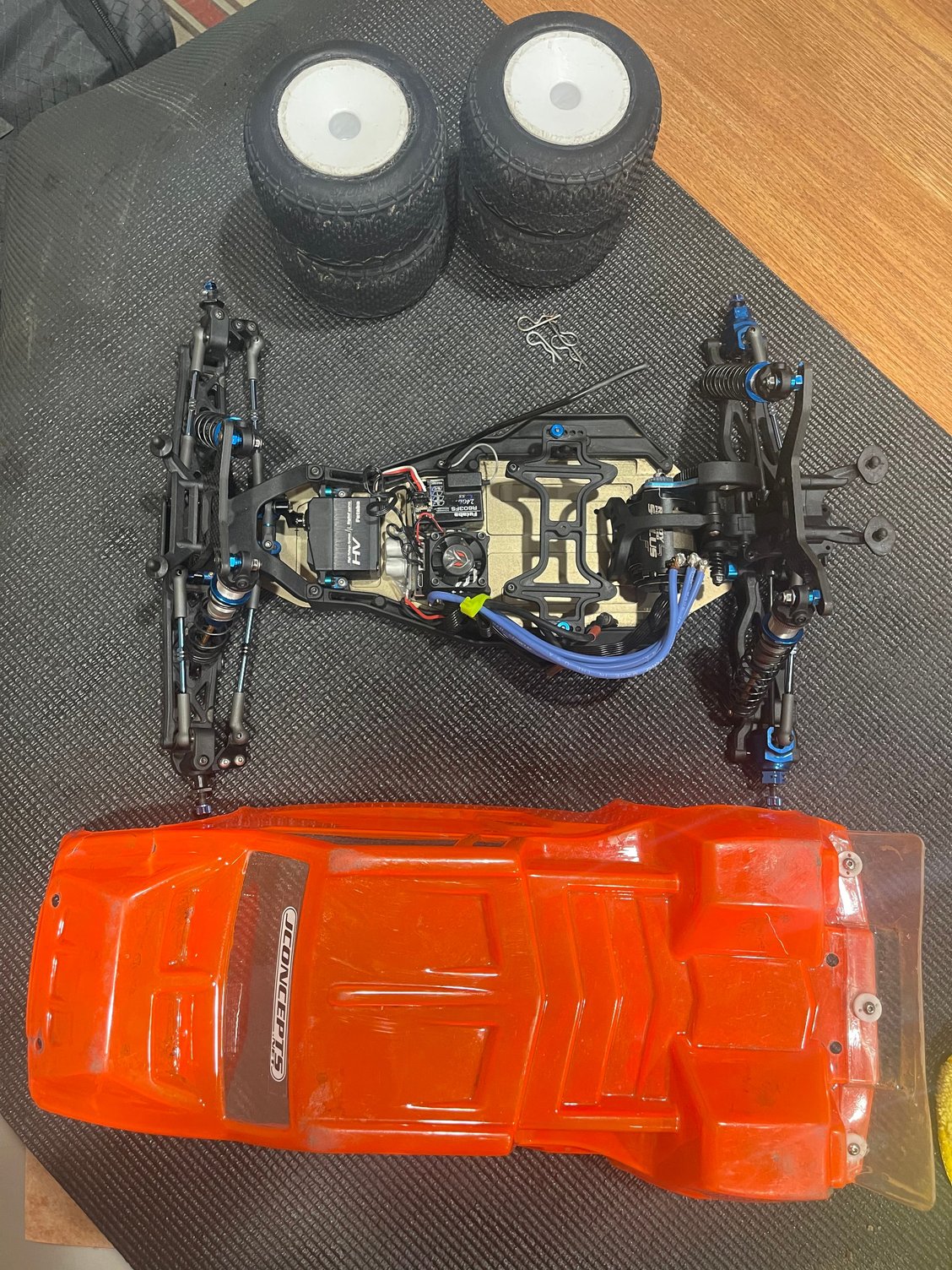 Associated T6.1 roller - R/C Tech Forums