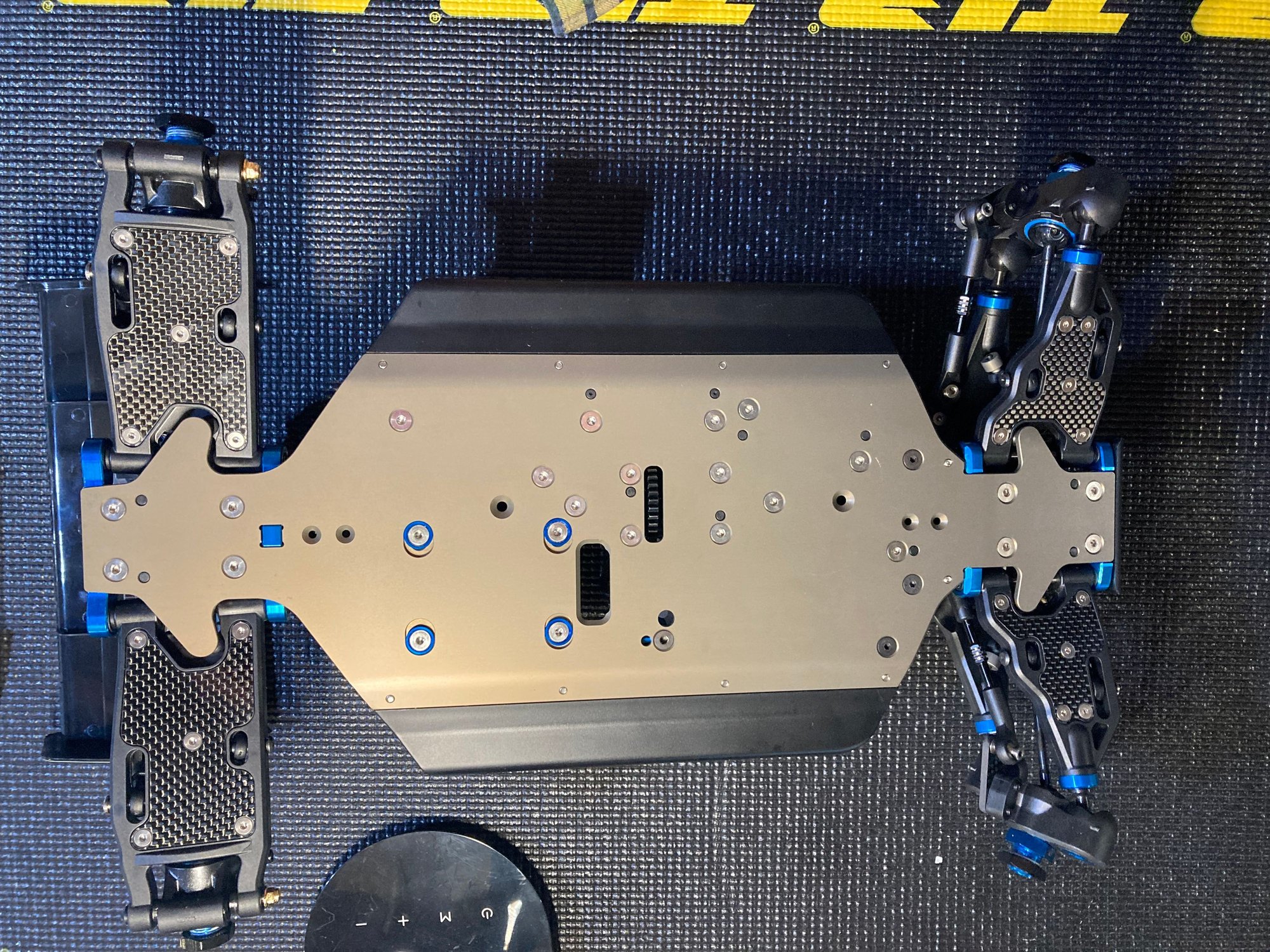 RC8B3.2 Nitro Newly Built Customized - R/C Tech Forums