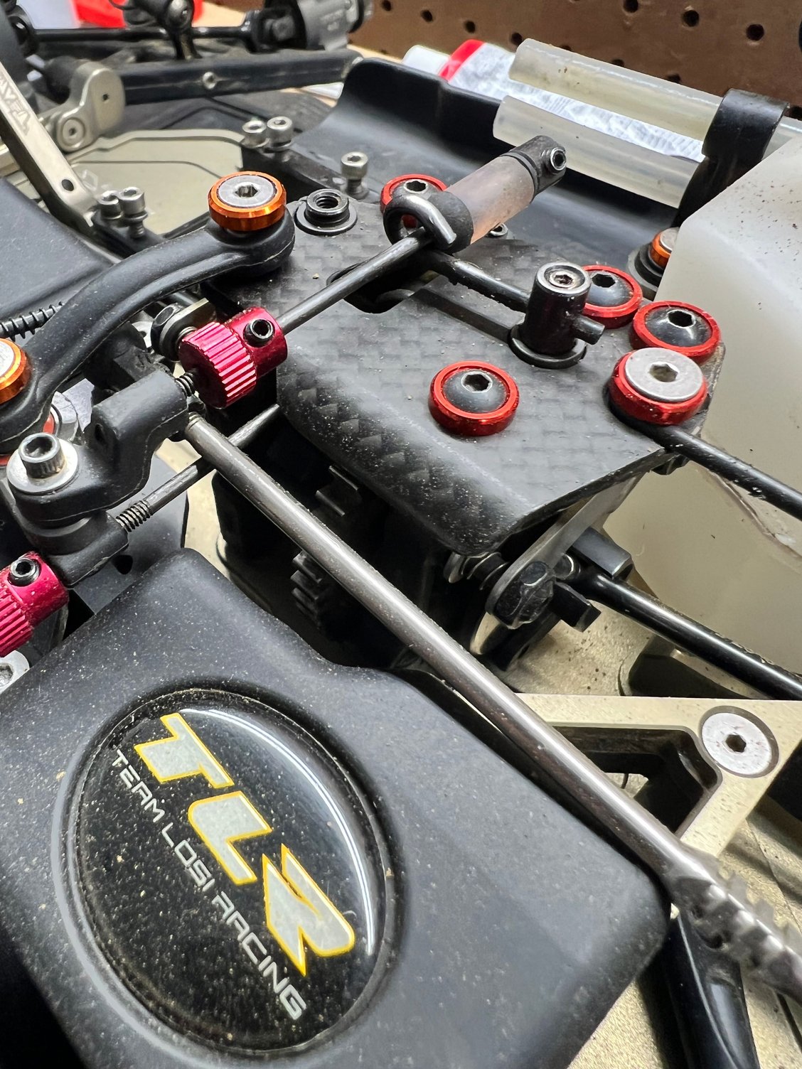 TLR 8ight 4.0 with 8X center diff setup - R/C Tech Forums