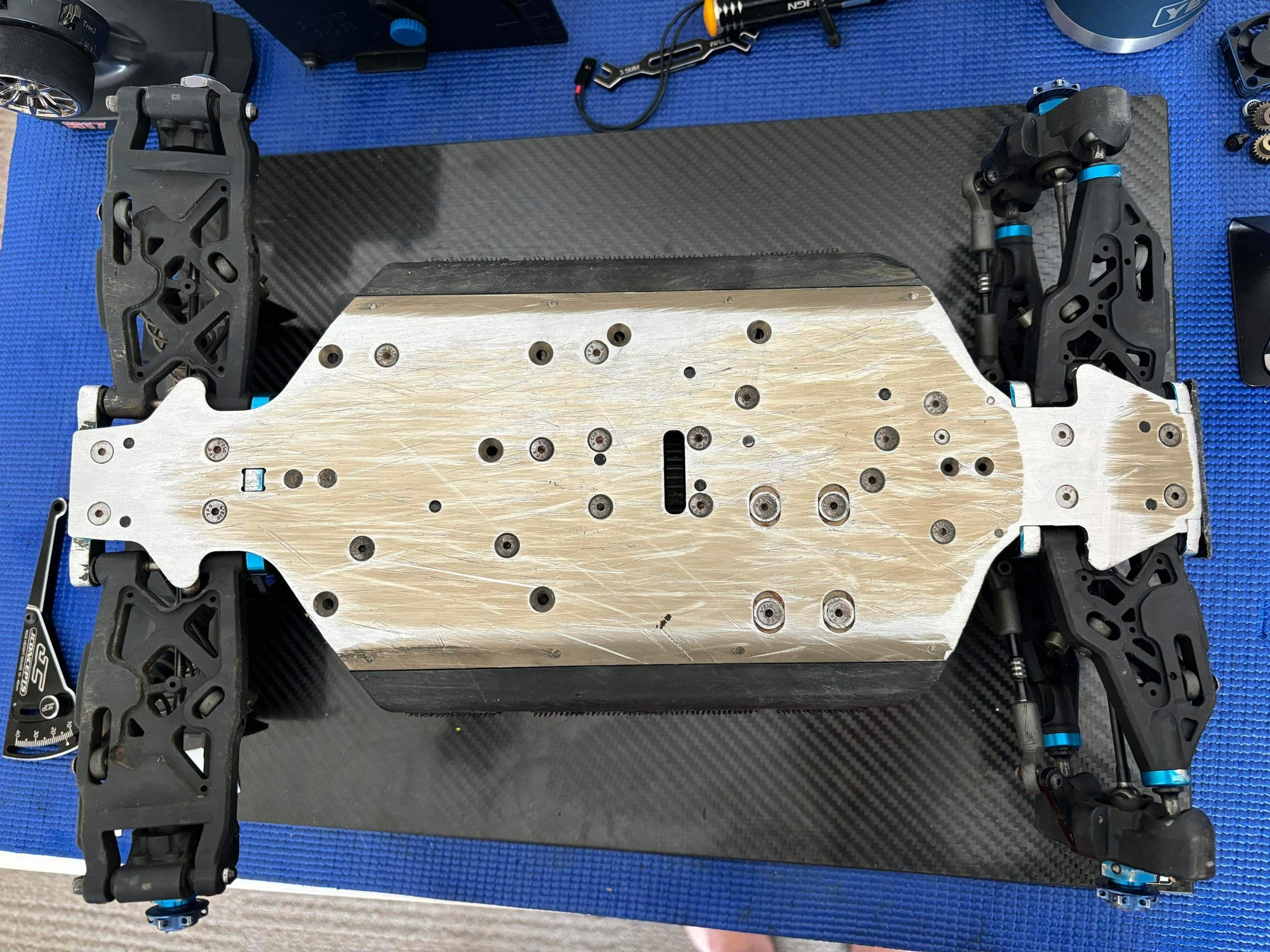 RC8B4E for sale - R/C Tech Forums