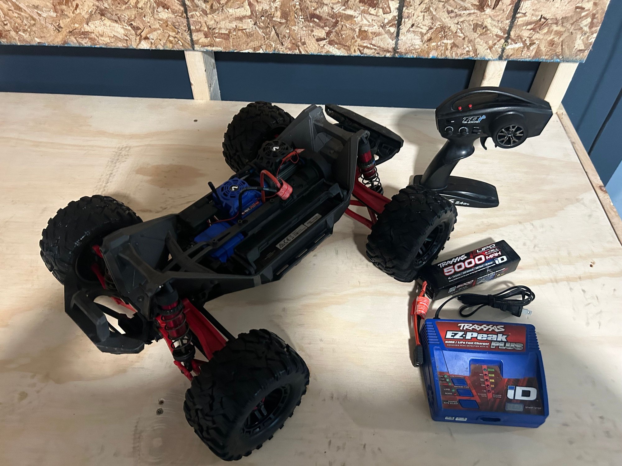 FS: Traxxas Maxx V1 - R/C Tech Forums