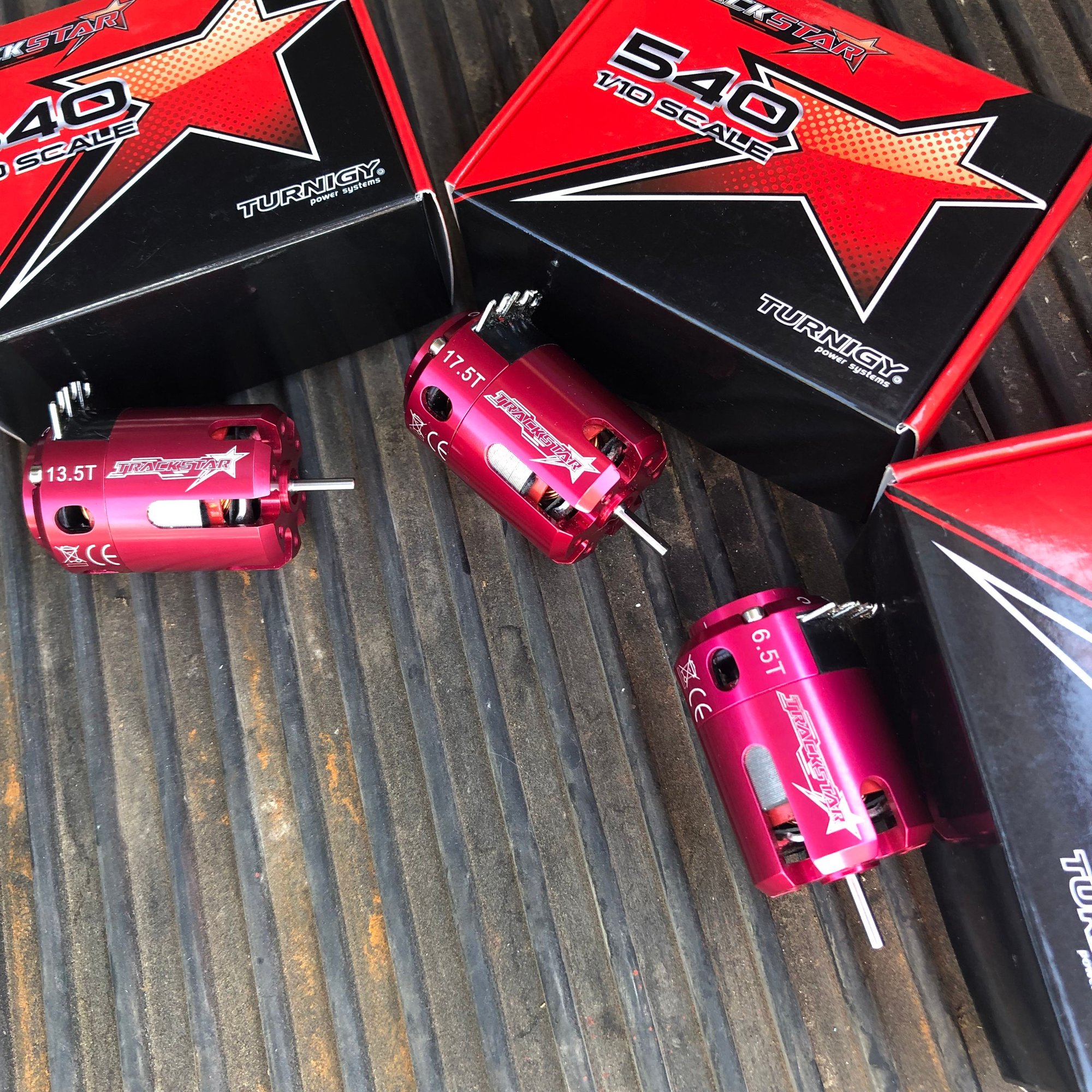 Turnigy trackstar brushless motors 17.5 13.5 6.5 - R/C Tech Forums