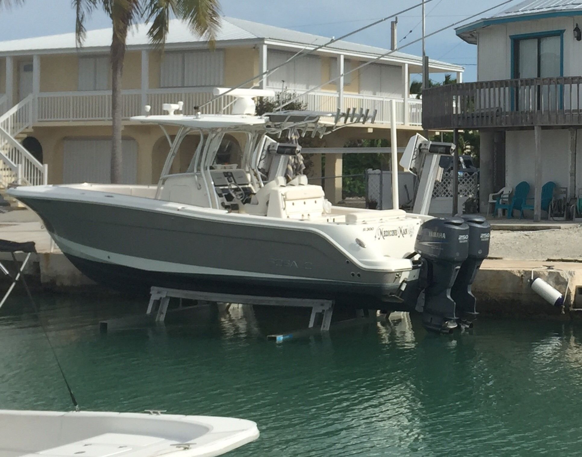 The Hull Truth - Boating and Fishing Forum - 2008 Robalo R300