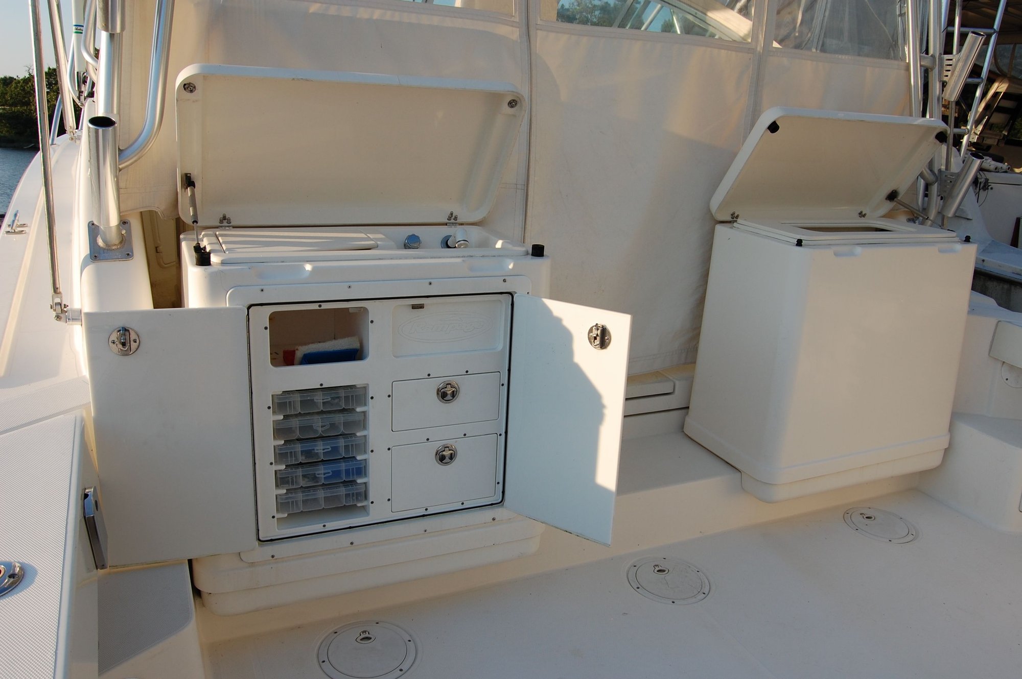 The Hull Truth - Boating and Fishing Forum - 2006 33' Rampage Diesel ...