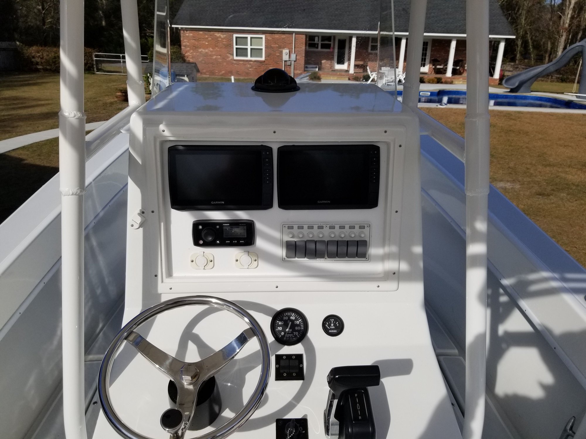 FS: 25 Contender Classic High Cap - The Hull Truth - Boating and ...