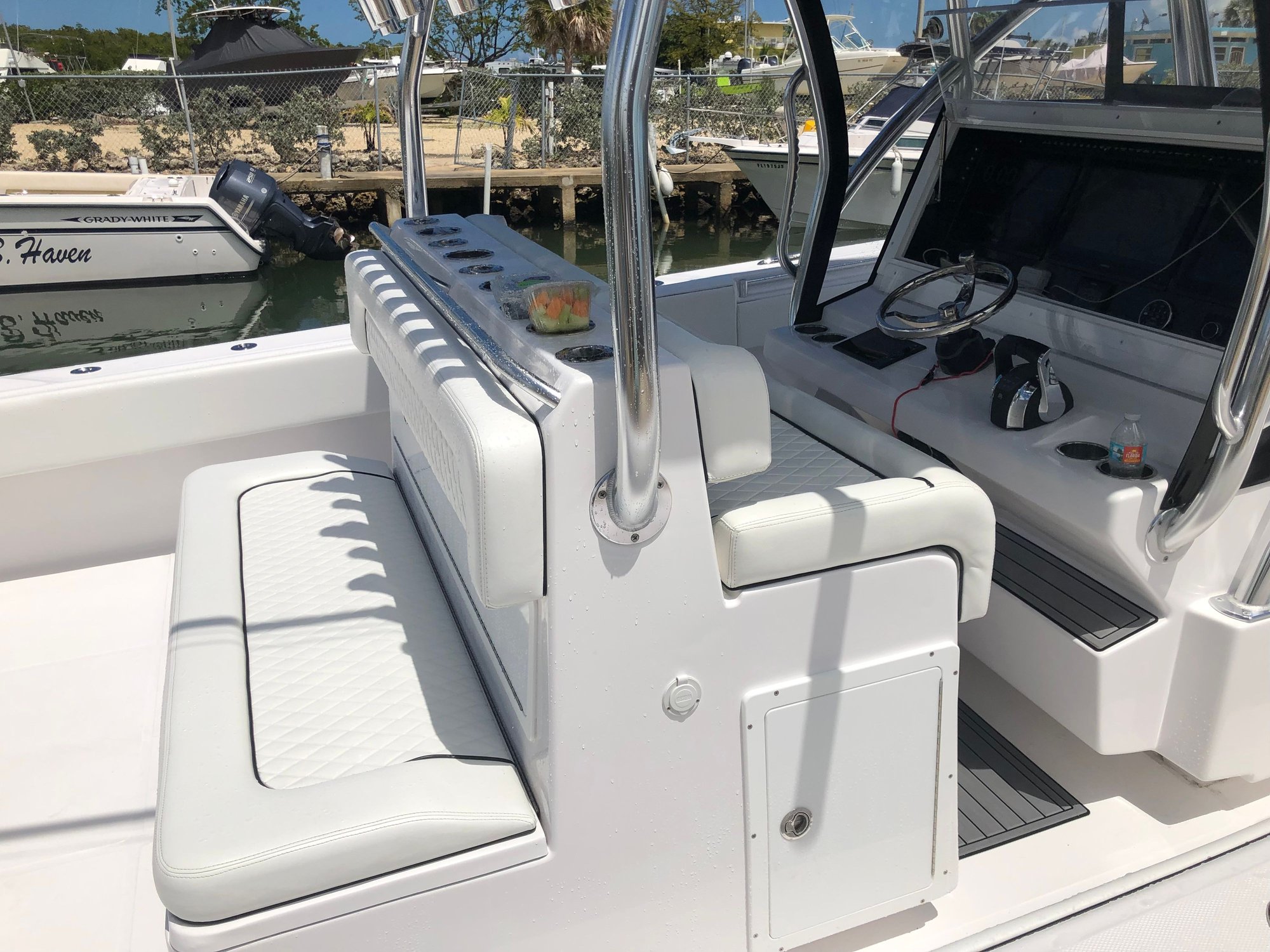 The Hull Truth - Boating and Fishing Forum - Sea hunter Cat is huge!!!
