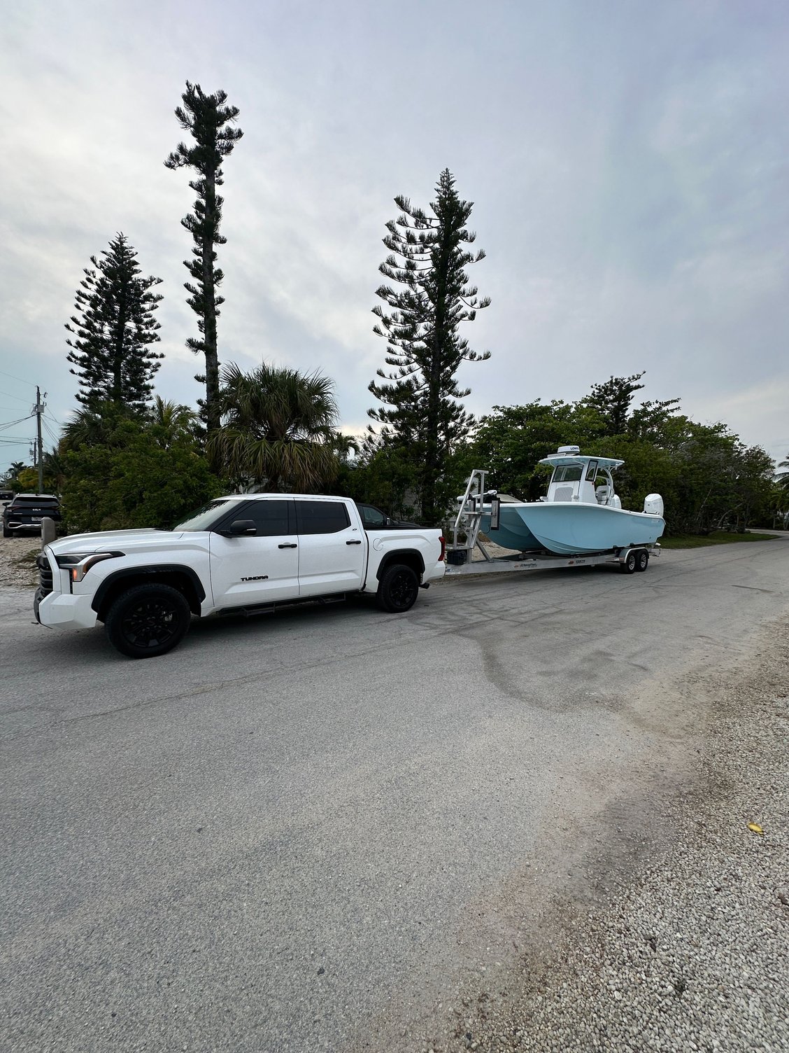 The Hull Truth - Boating and Fishing Forum - Tundra 4.6 towing a 26-28 ...