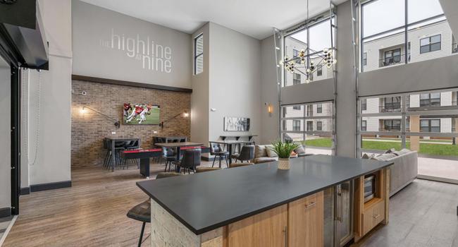 Statehouse Highline Reviews - Columbus, OH | 1494 North High Street | 1 ...