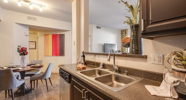 Solana Ridge Apartments - 38 Reviews | Temecula, CA Apartments for Rent ...