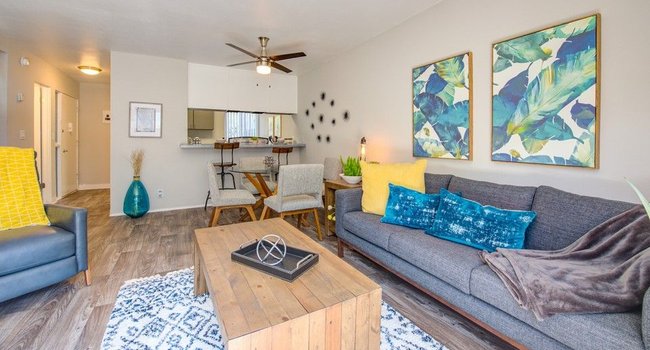 Via Oxnard Apartments Reviews - Oxnard, CA | 5200 South J Street | 18 ...