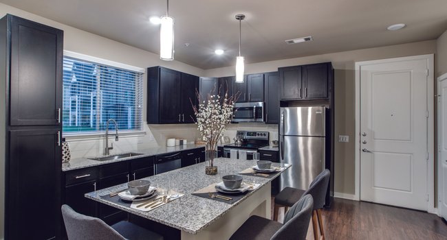 Sanctuary at Jacobs Reserve Reviews - Conroe, TX | 165 Carriage Hills ...