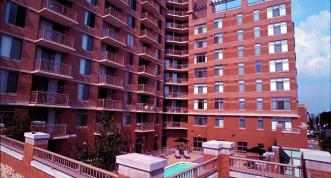 The Reserve at Clarendon Centre Reviews - Arlington, VA | 3000 ...