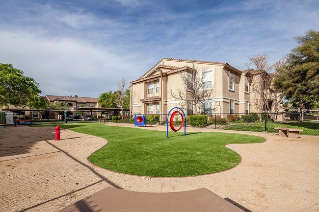 Solana Ridge Apartments - 36 Reviews | Temecula, CA Apartments for Rent ...